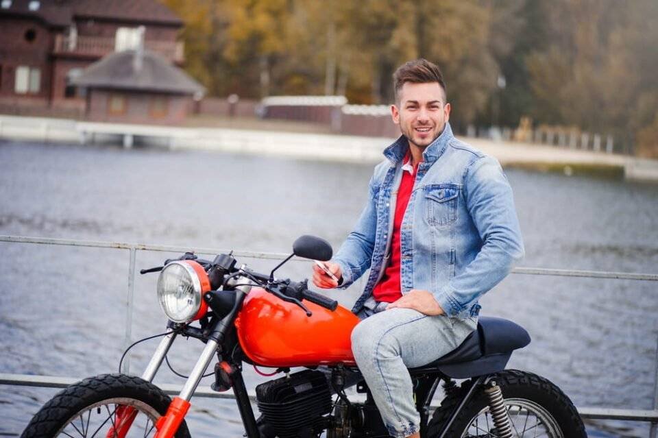 How To Wear A Polo Shirt With A Denim Jacket • Ready Sleek